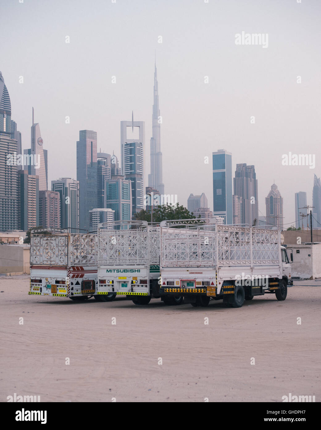 Parked pick up trucks hi-res stock photography and images - Alamy