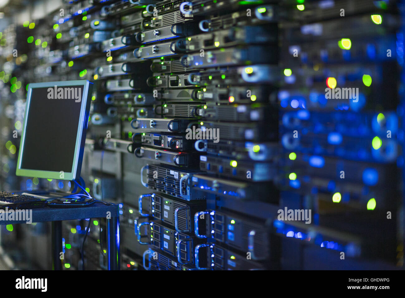 Computer server room hi-res stock photography and images - Alamy