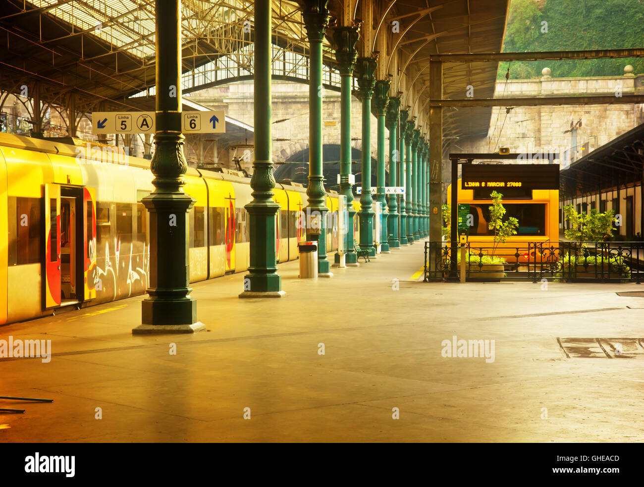 railway station, Porto, Portugal Stock Photo - Alamy