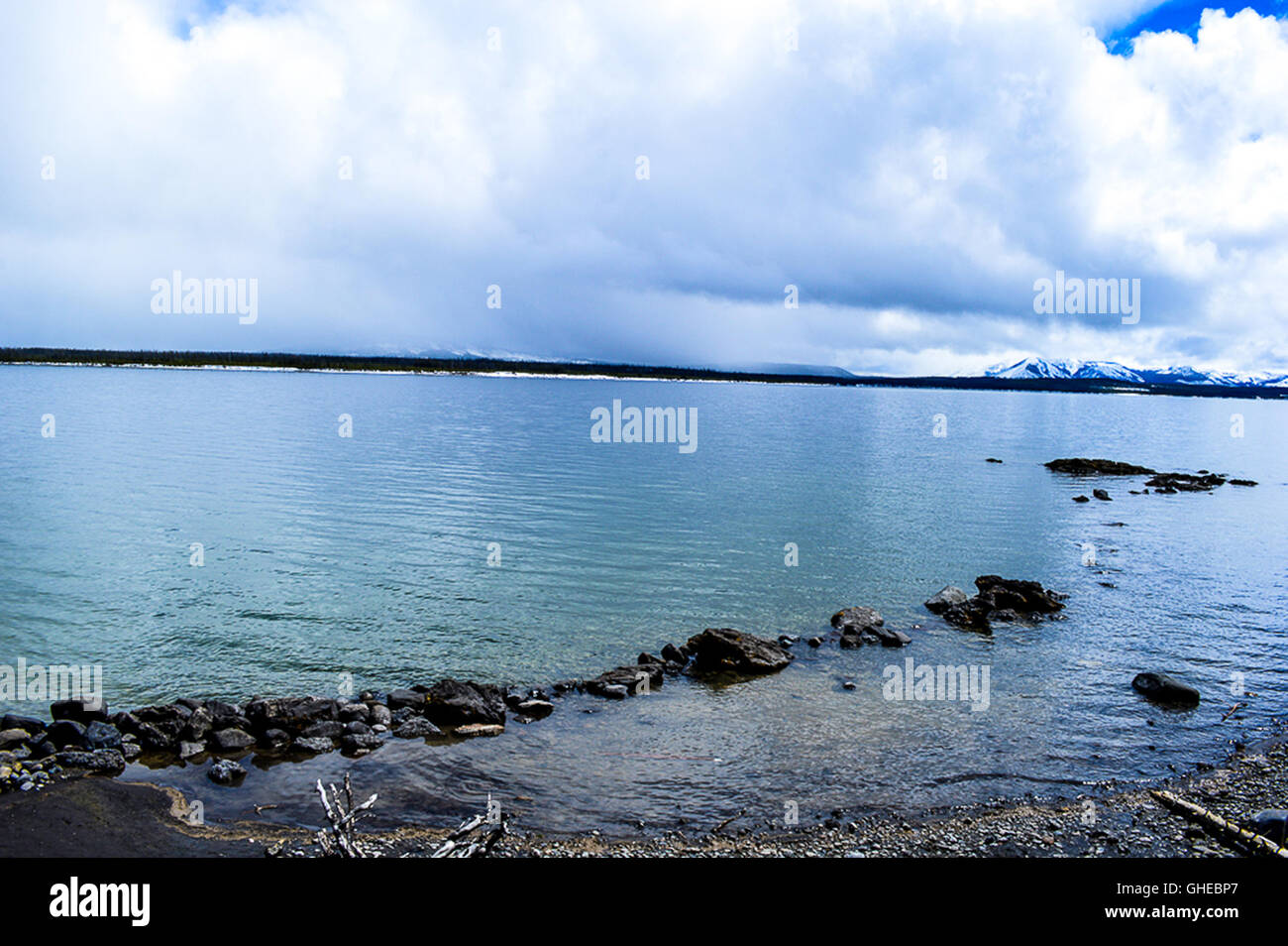 Lake at Yellowstone park scenery Stock Photo - Alamy