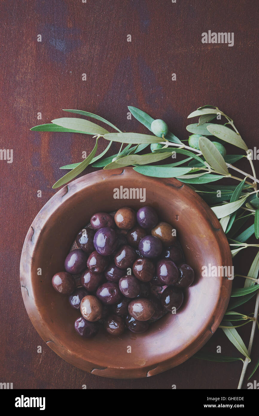 Olives in vintage plate hi-res stock photography and images - Alamy