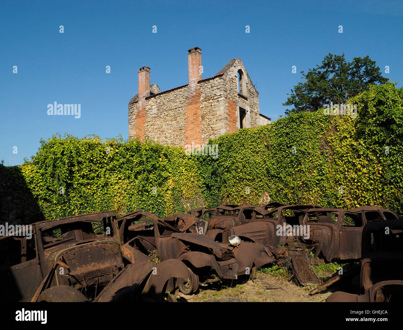 Nazi ss 1944 massacre preserved memorial ruins hi-res stock photography ...