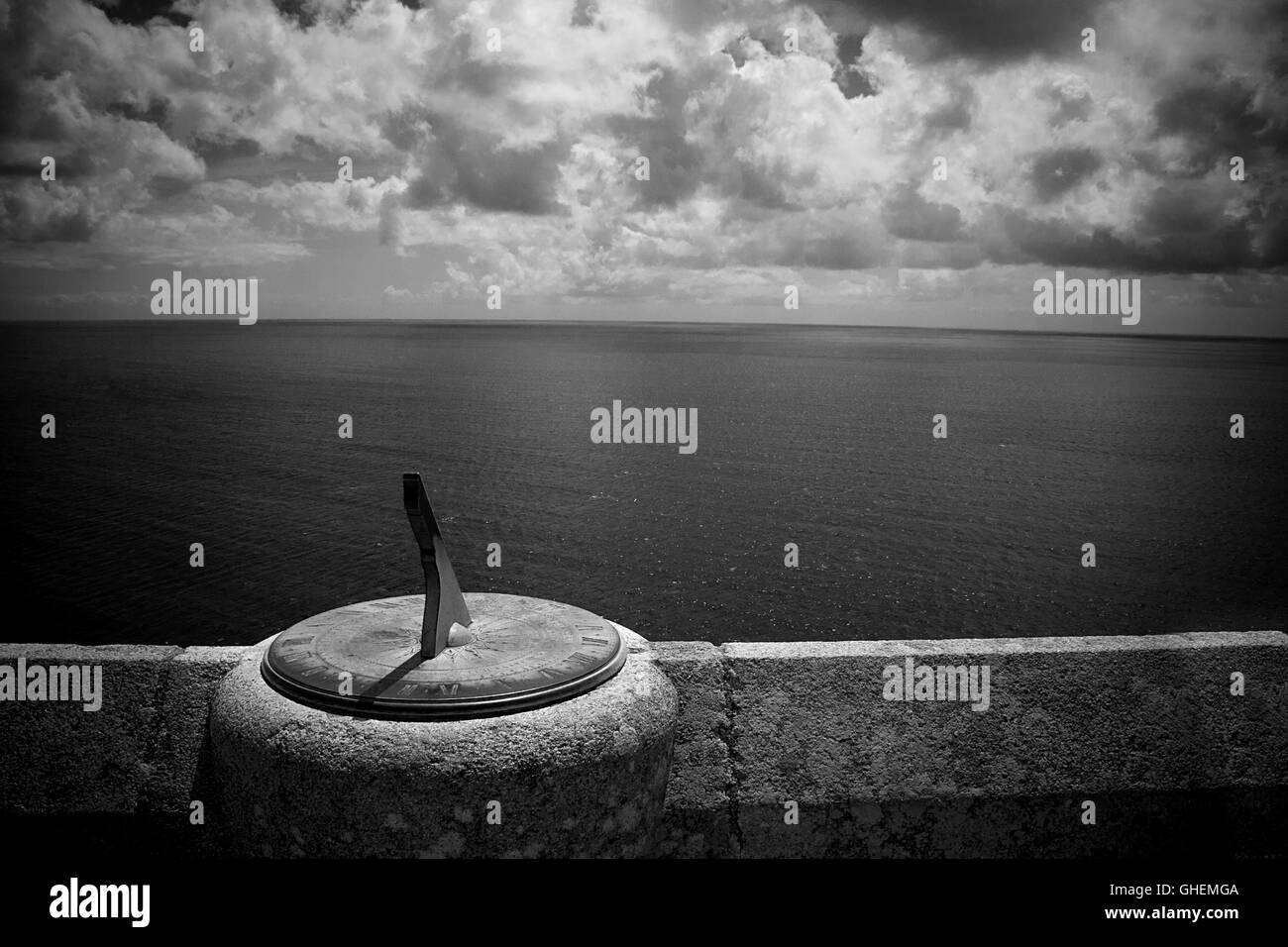 Sundial, St Michaels Mount, Cornwall Stock Photo - Alamy