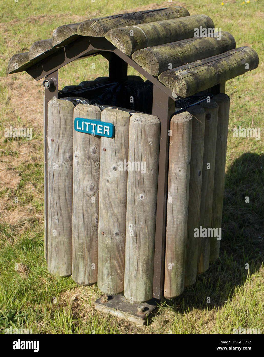 Wooden litter basket Stock Photo - Alamy