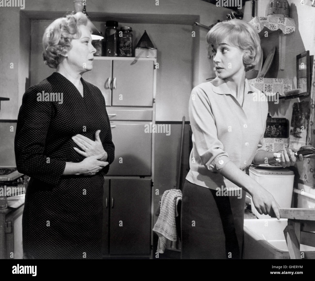 FALME IN THE STREETS UK 1961 Roy Ward Baker kitchen scene: BRENDA DE ...