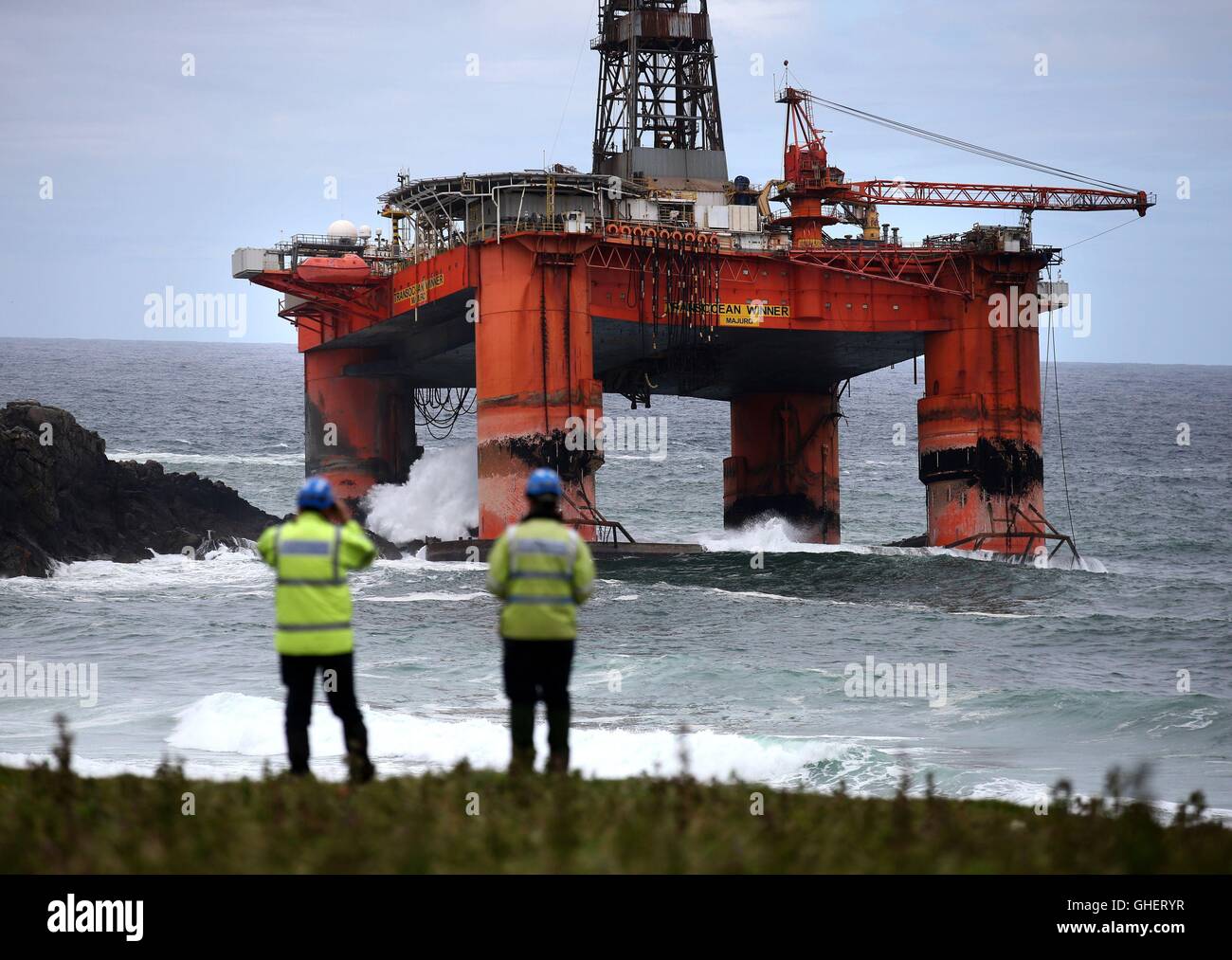 The transocean winner drilling rig hi-res stock photography and images ...