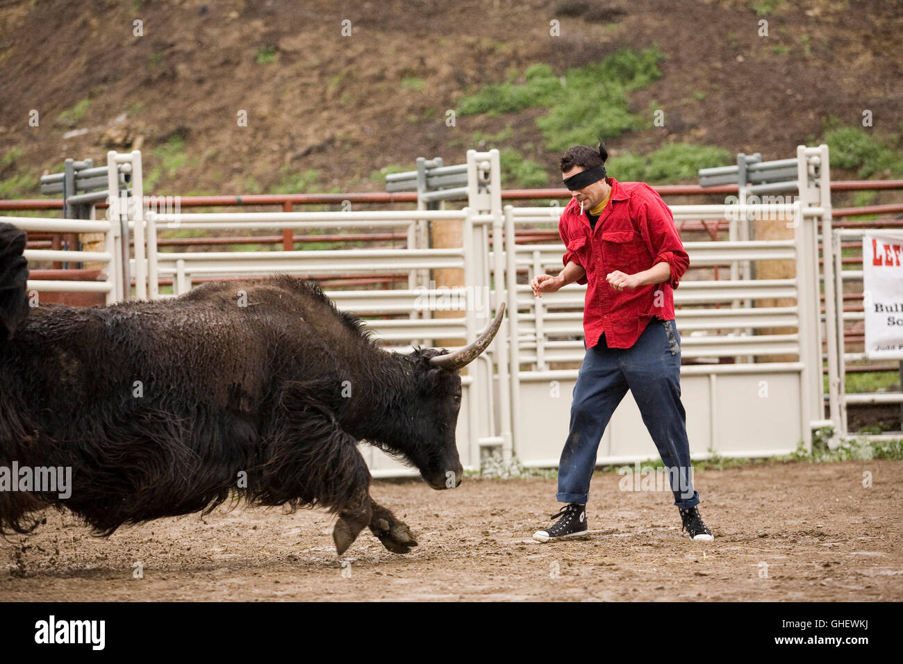Jackass movie hi-res stock photography and images - Alamy