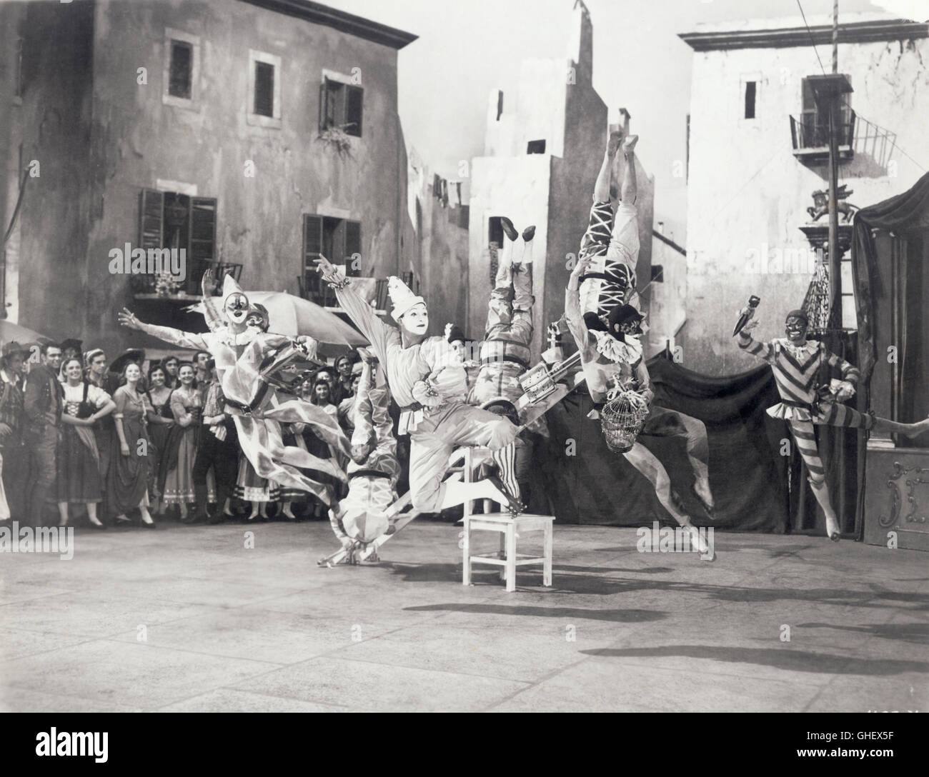 INVITATION TO THE DANCE USA 1956 Gene Kelly Circus Scene with GENE ...