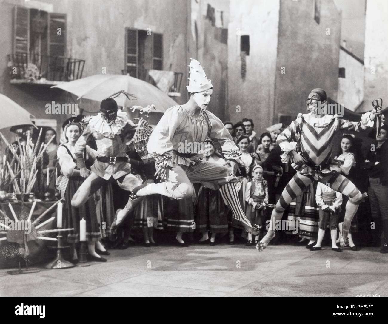 INVITATION TO THE DANCE USA 1956 Gene Kelly Circus Scene with GENE ...