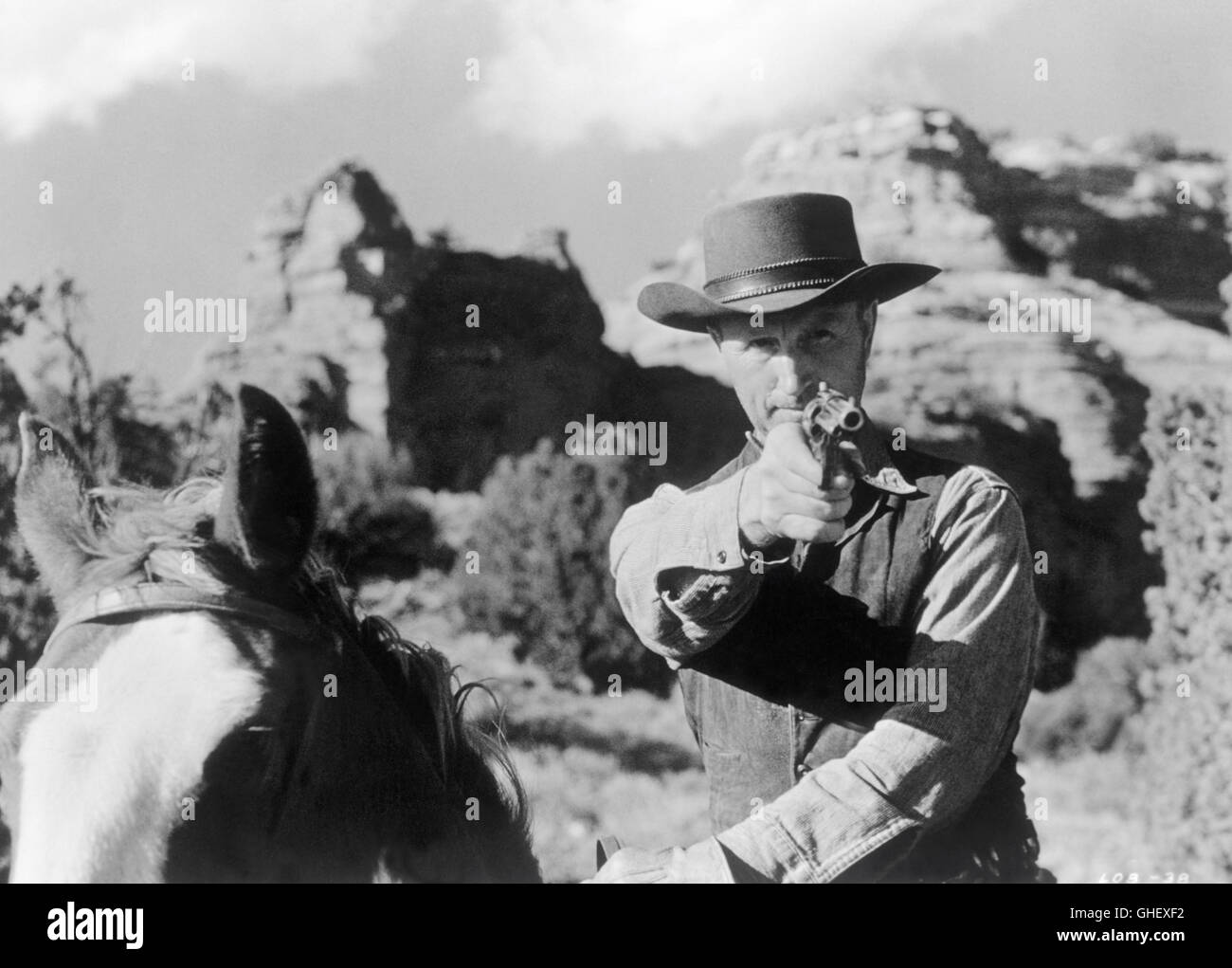 James algar hi-res stock photography and images - Alamy