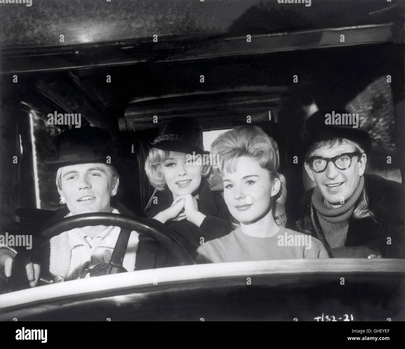 WHAT A WHOPPER UK 1961 Gilbert Gunn ADAM FAITH (Tony) at the wheel ...
