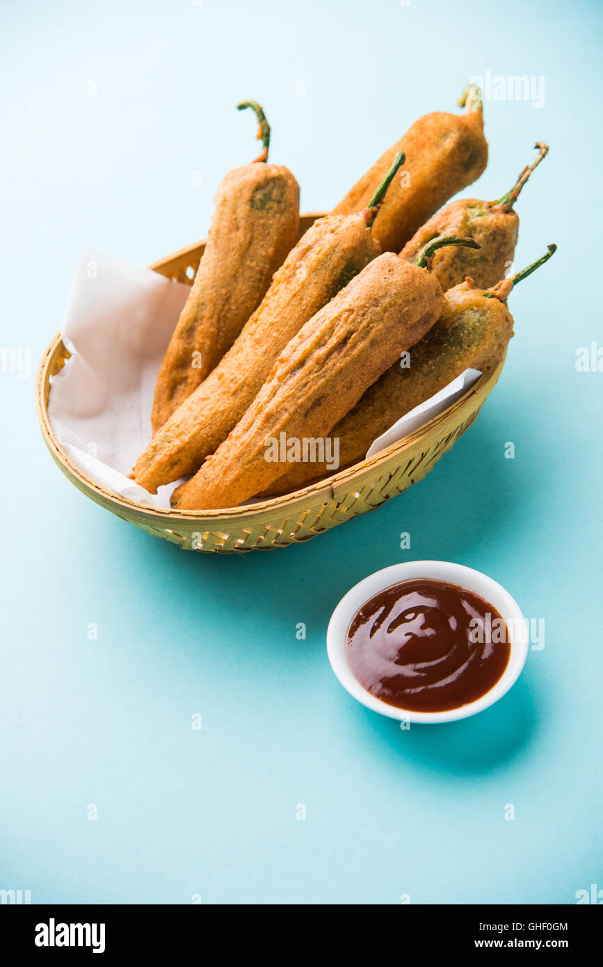 Chilli Pakora or mirch pakoda , An extremely delicious and mouth ...