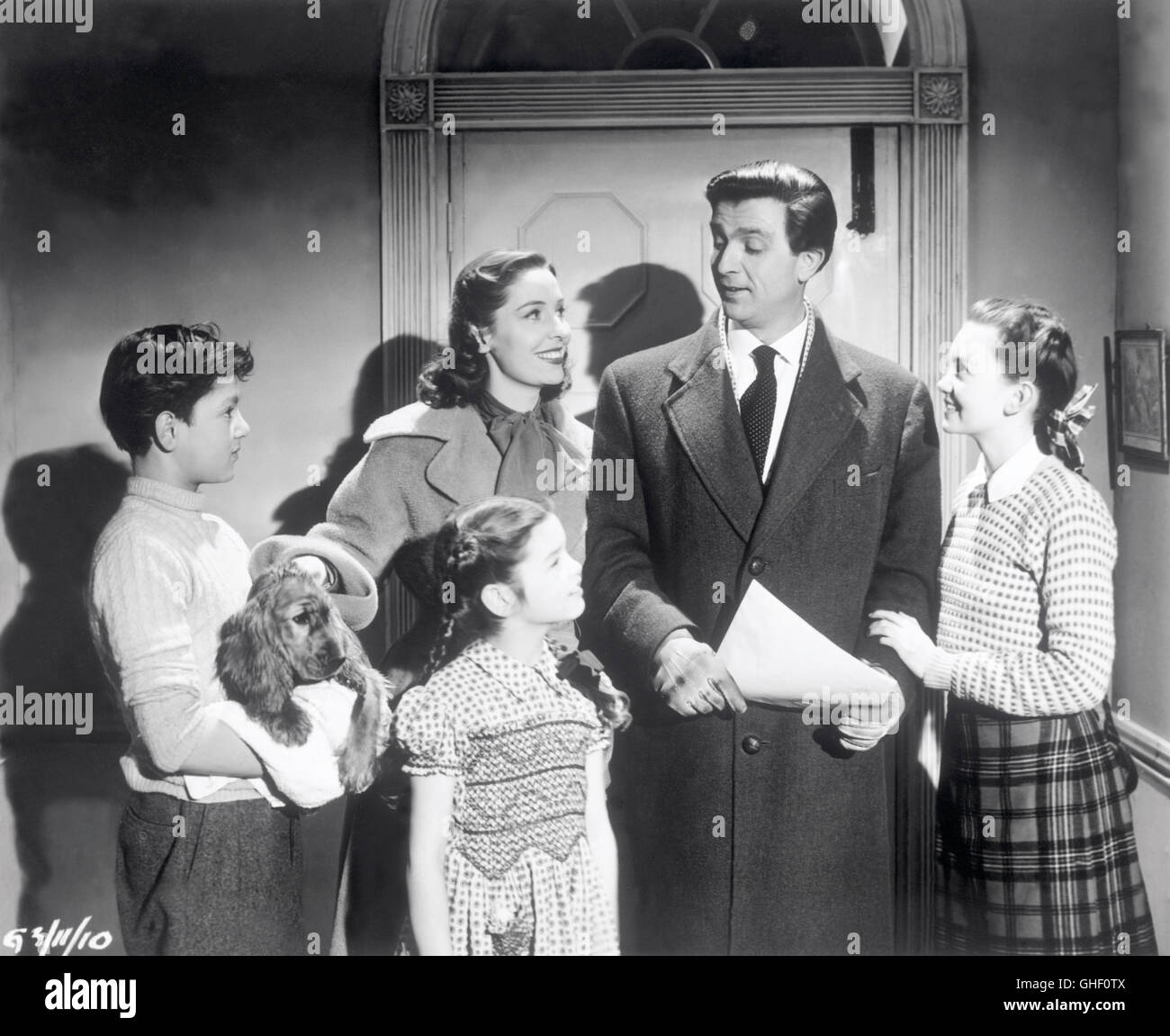 BACKGROUND UK 1953 Daniel Birt Family Lomax: JEREMY SPENSER (Adrian ...