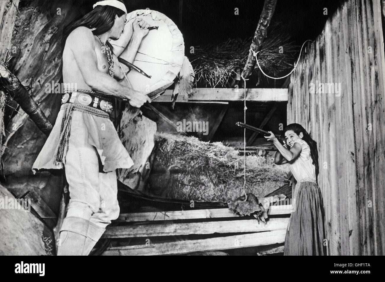 Apache drums High Resolution Stock Photography and Images - Alamy