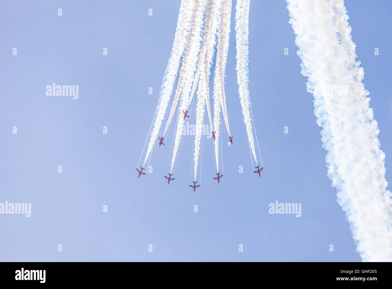 Blackpool, England 7th Aug, 2016. Red Arrows air display at Blackpool ...
