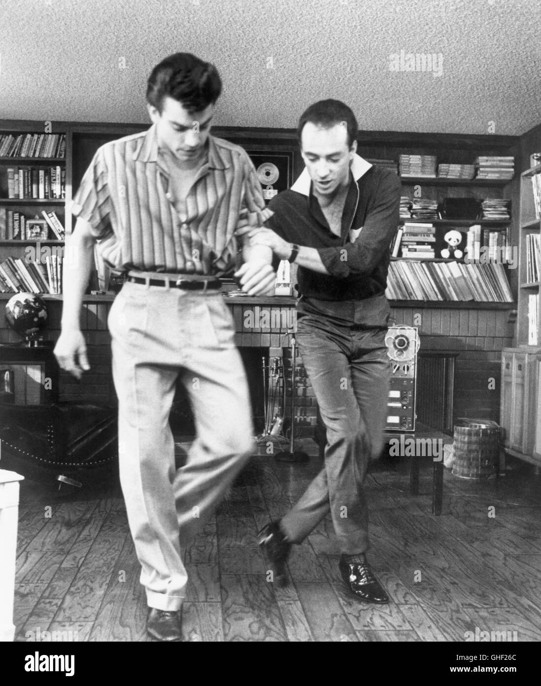 THE IDOLMAKER USA 1980 Taylor Hackford Grooming a young busboy for ...