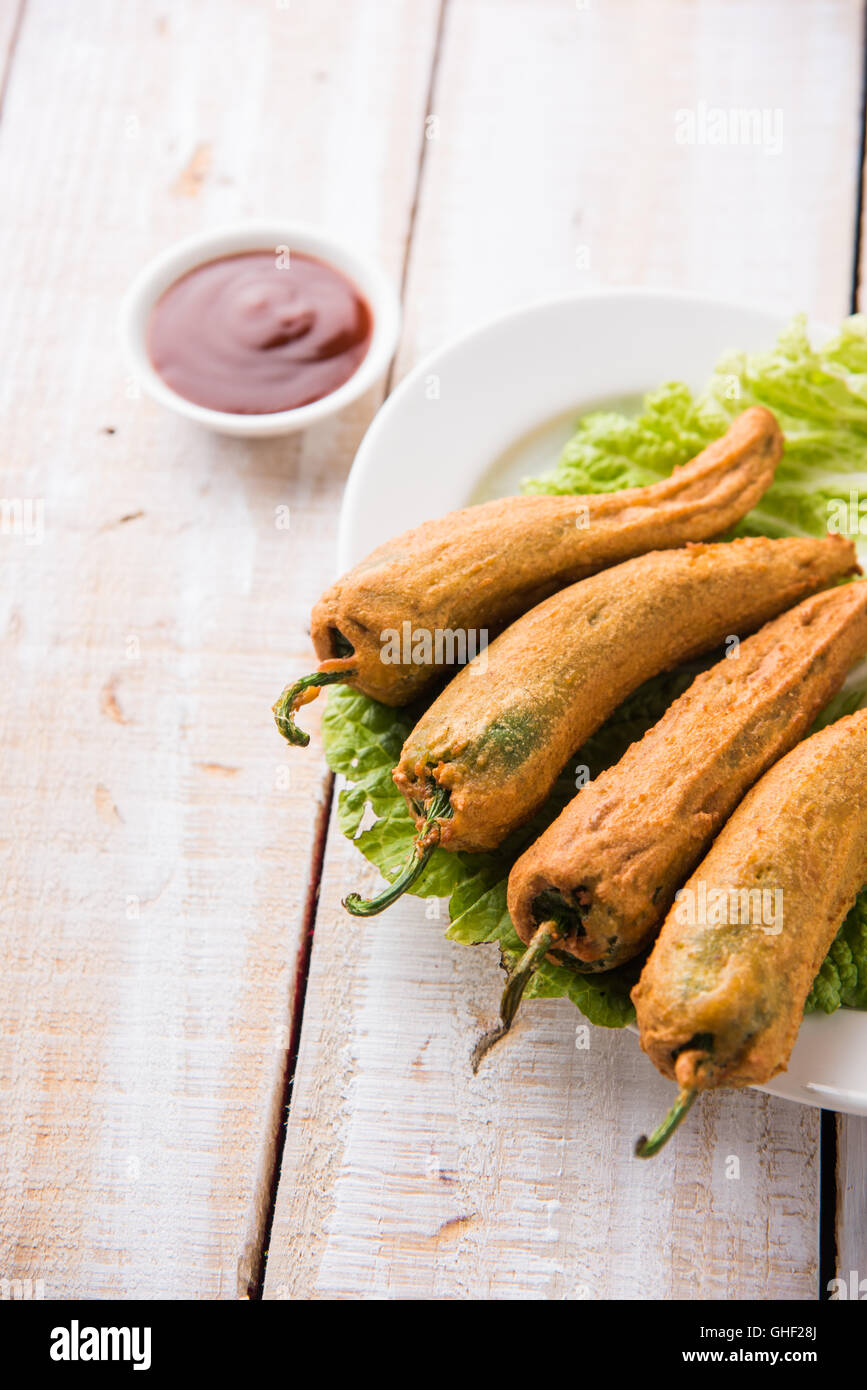 Mirchi pakoda hi-res stock photography and images - Alamy