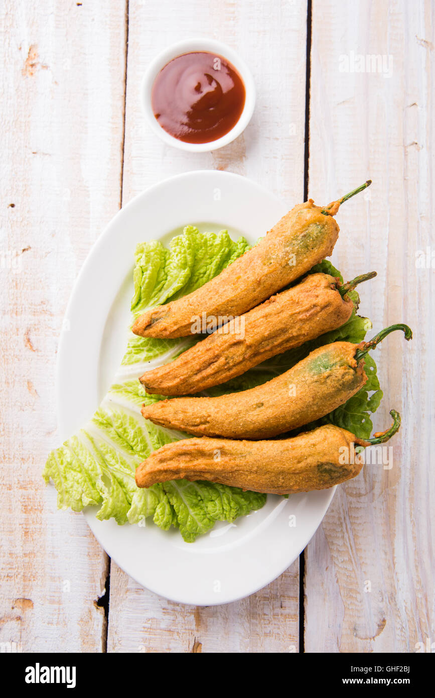 Mirchi pakoda hi-res stock photography and images - Alamy