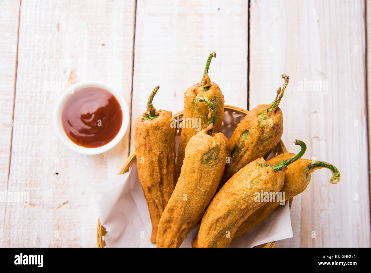 Mirchi pakoda hi-res stock photography and images - Alamy