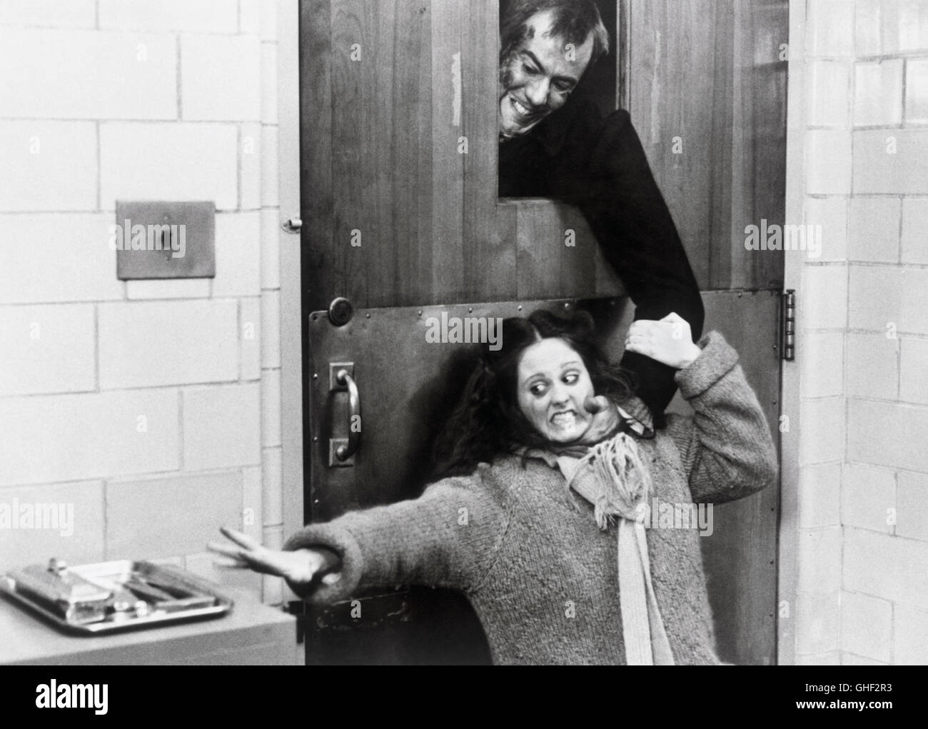 HE KNOWS YOU'RE ALONE USA 1980 Armand Mastroianni Horror: Bride-to-be ...