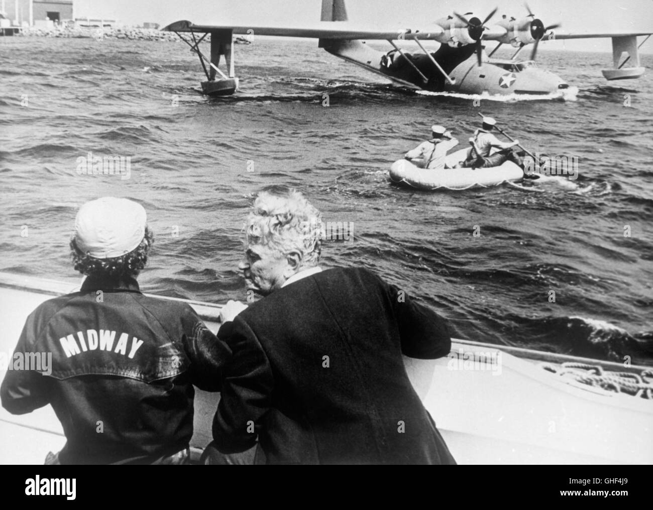 MIDWAY USA 1976 Jack Smight Scene of the war drama: ' Midway '. Regie ...