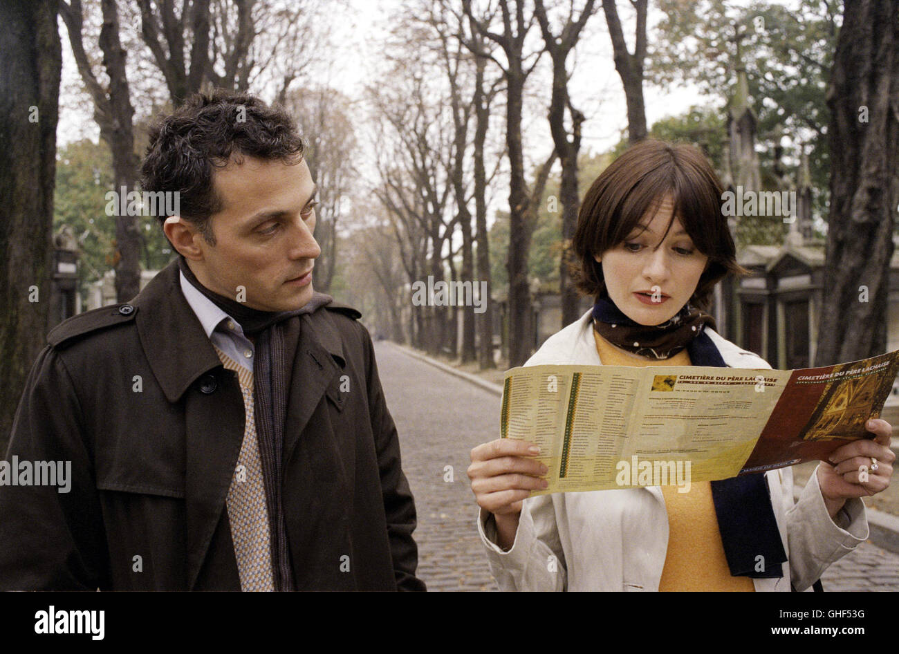 Emily mortimer reading hi-res stock photography and images - Alamy
