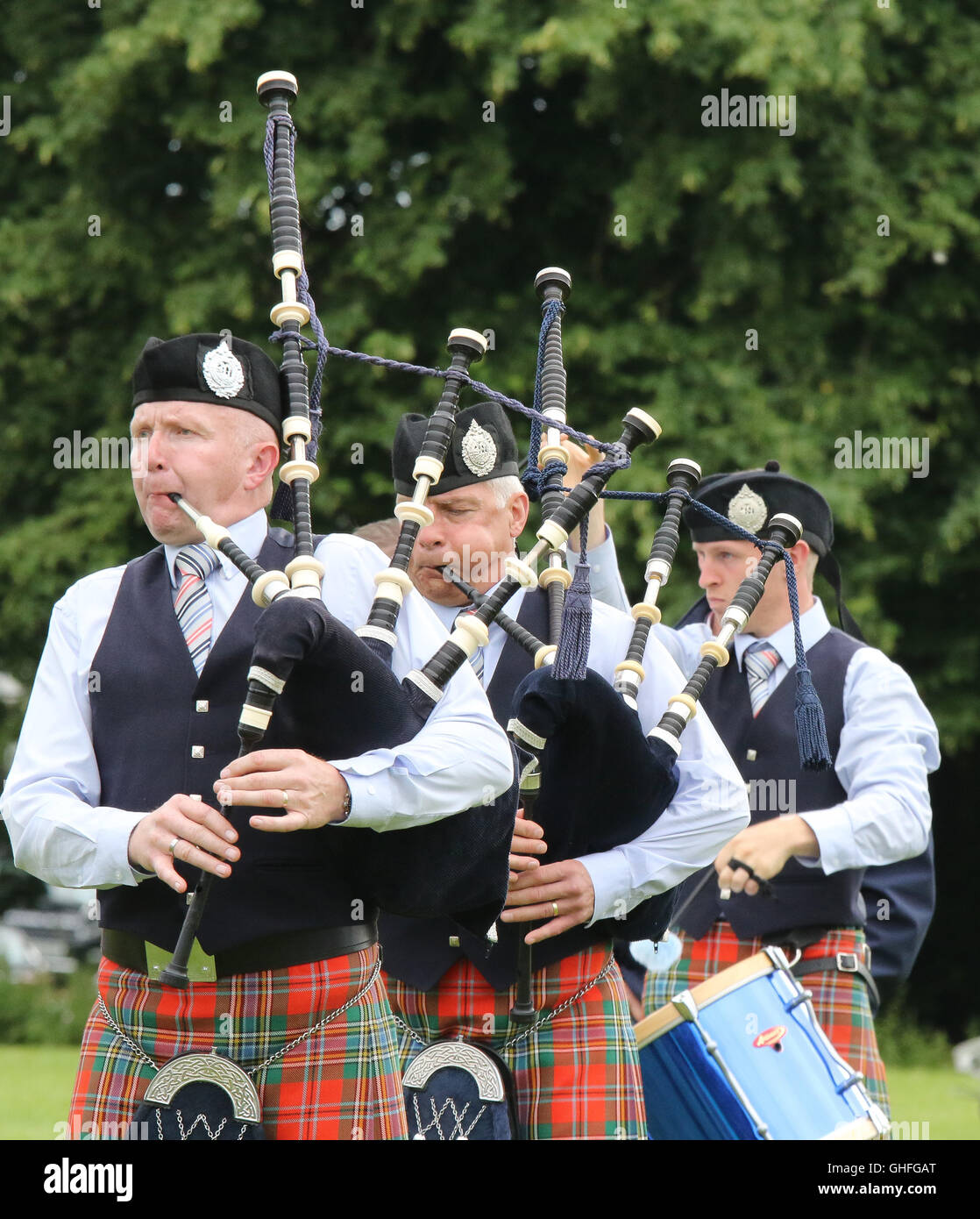 Pipe Band in action at the Lisburn & Castlereagh City Council Pipe Band ...