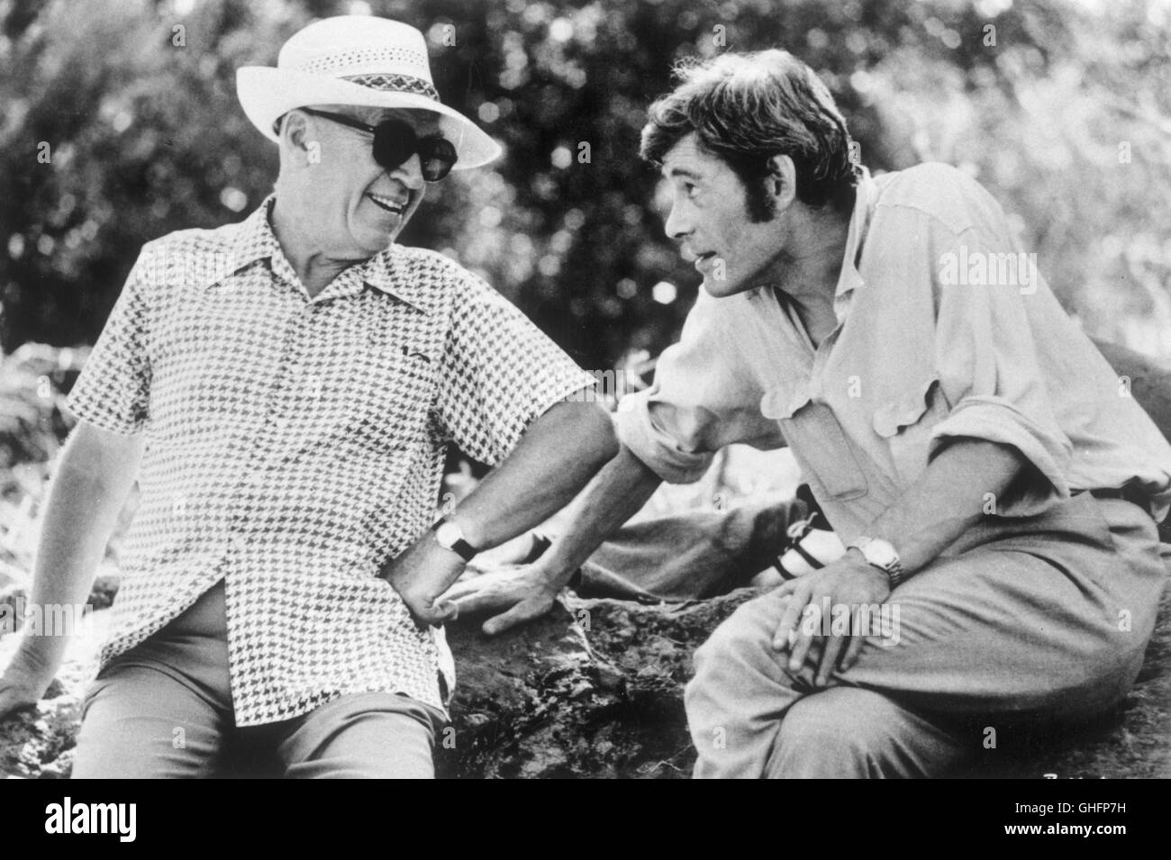 Director OTTO PREMINGER and PETER O'TOOLE (1975 Stock Photo - Alamy