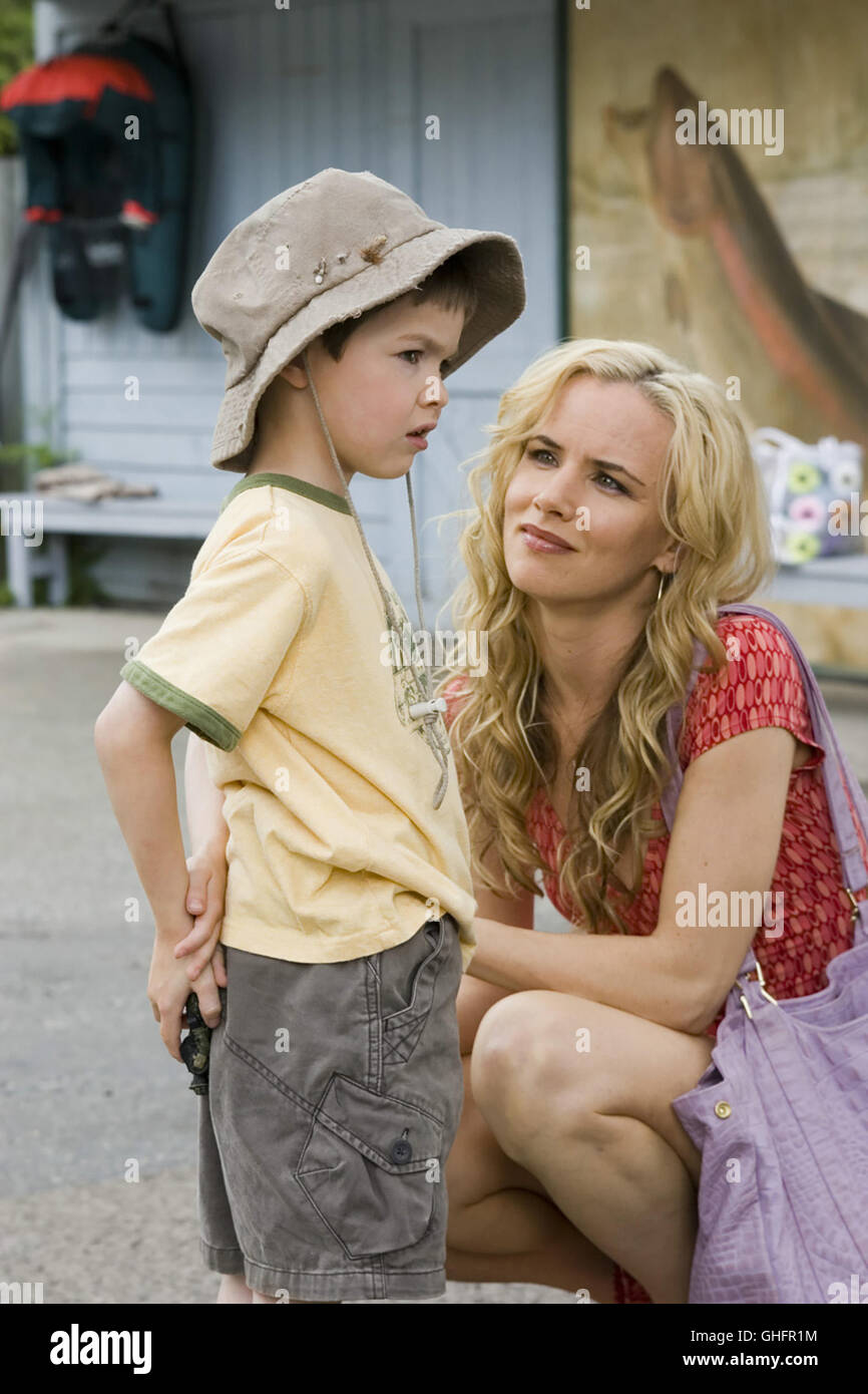 Lieben und Lassen / Mattie (JOSHUA FRIESEN) and Maureen (JULIETTE LEWIS ...