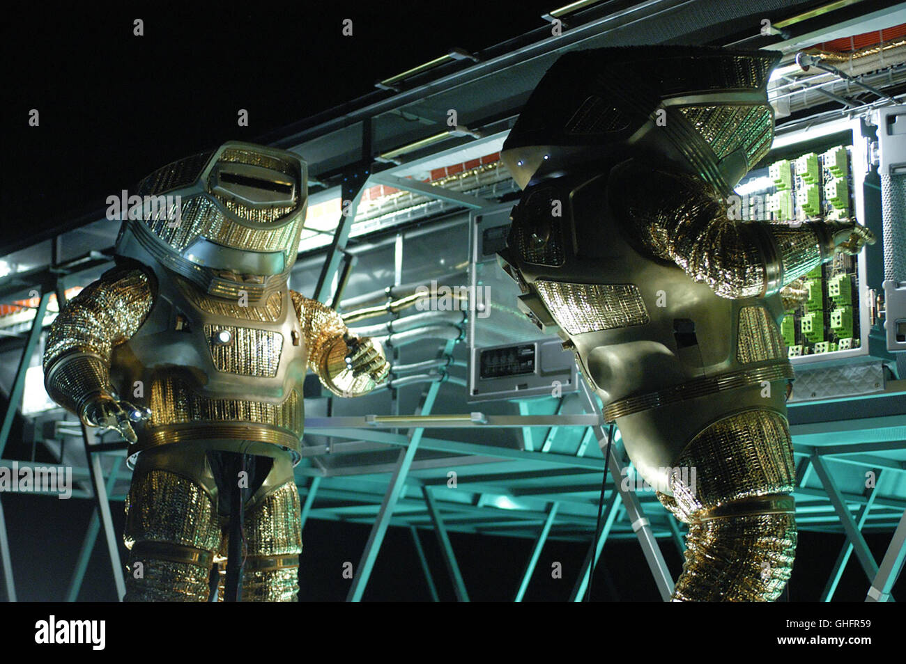 Sunshine / Scene with astronauts Regie: Danny Boyle aka. Sunshine Stock ...