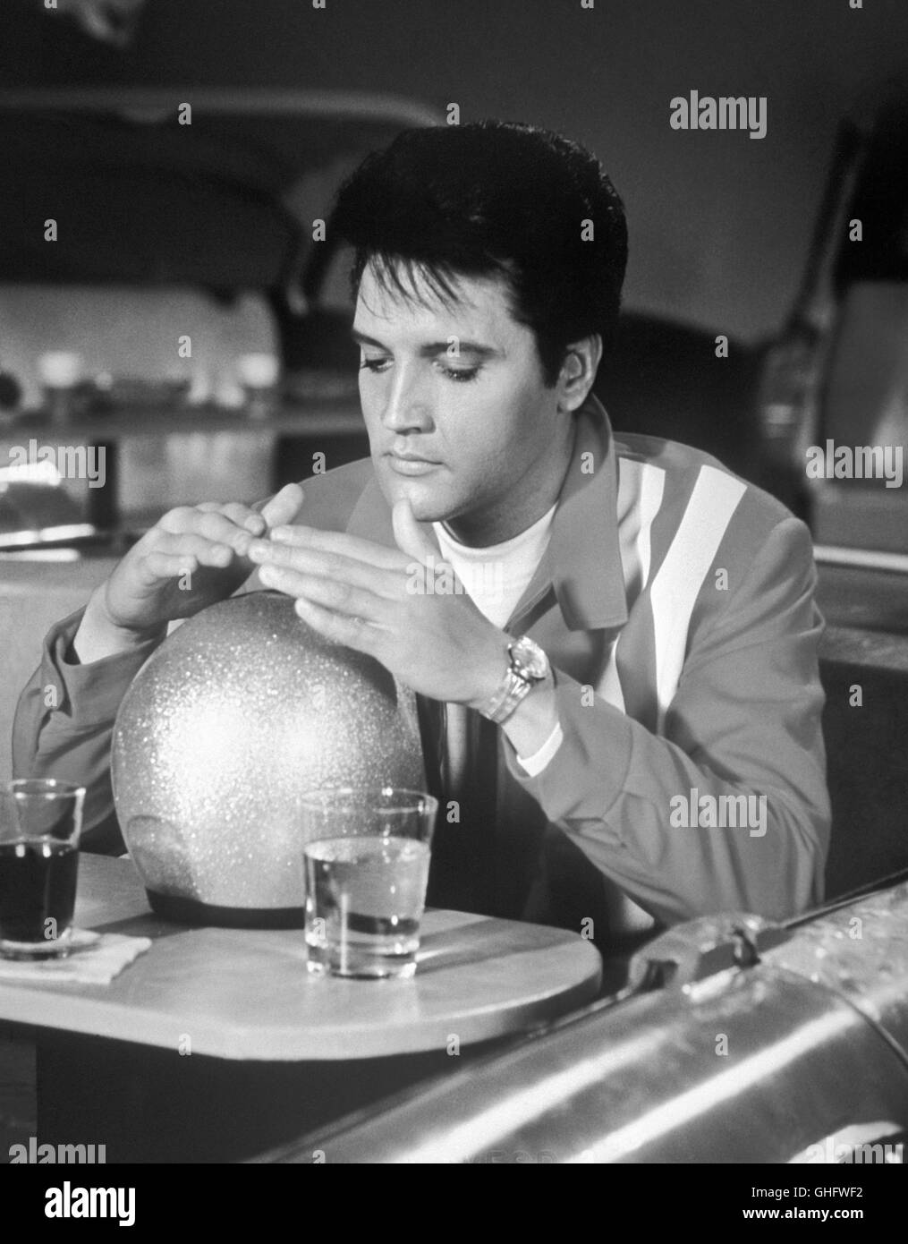 ELVIS PRESLEY (Ted Jackson) Regie: John Rich Stock Photo - Alamy