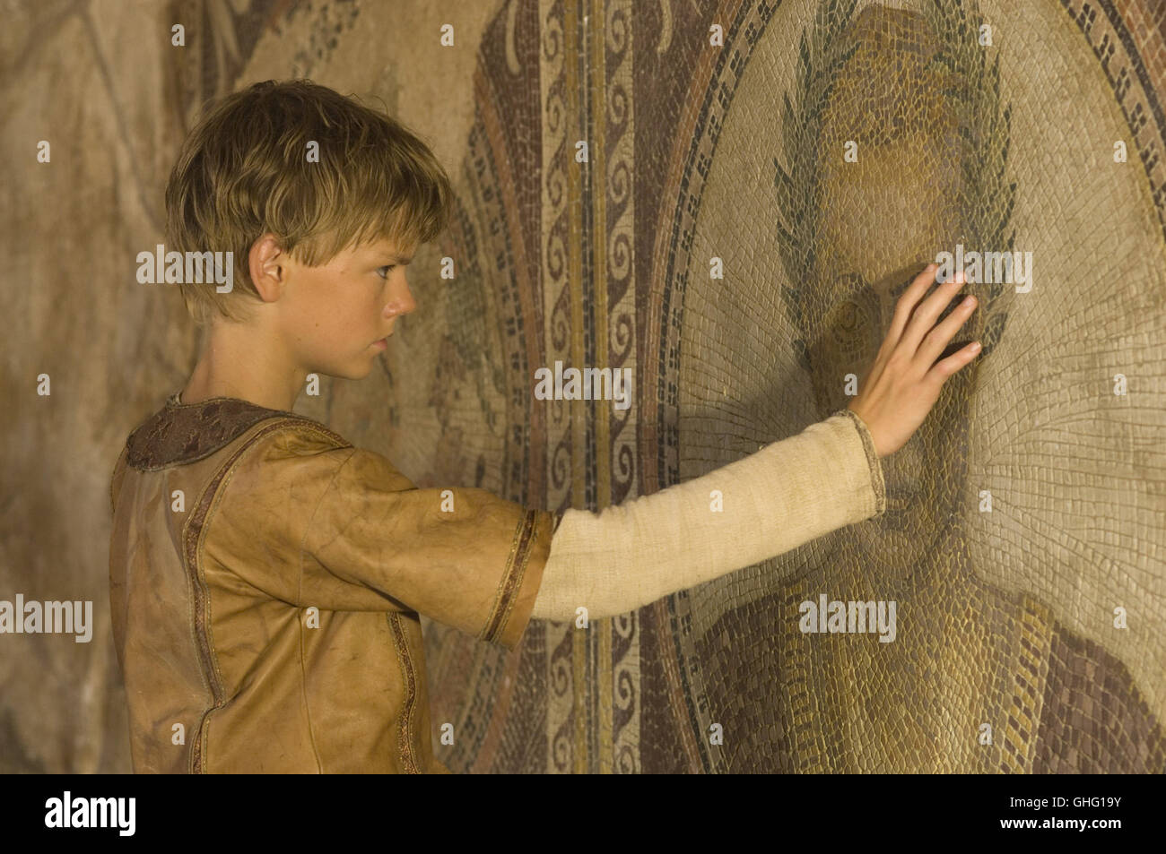 Romulus augustus hi-res stock photography and images - Alamy