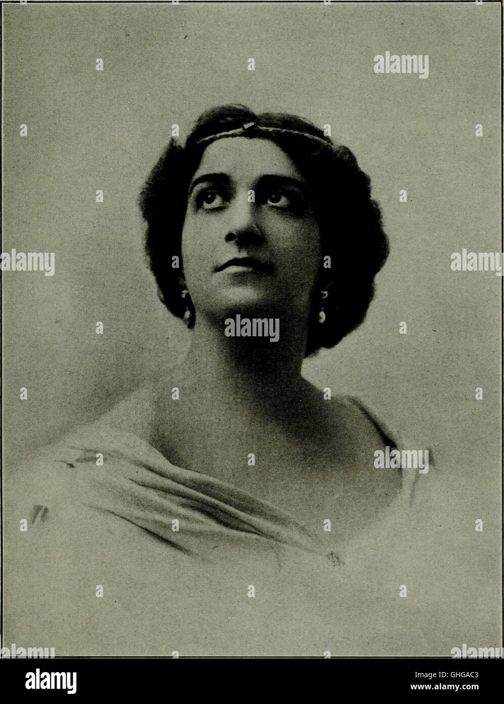 This 1912 account provides a detailed look at the leading opera singers ...