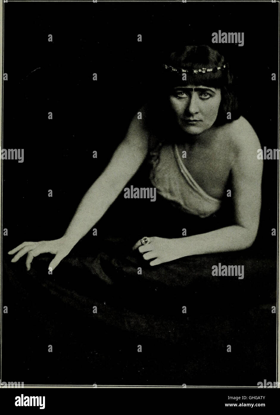 The 1912 *Grand Opera Singers of Today* profiles leading opera singers ...