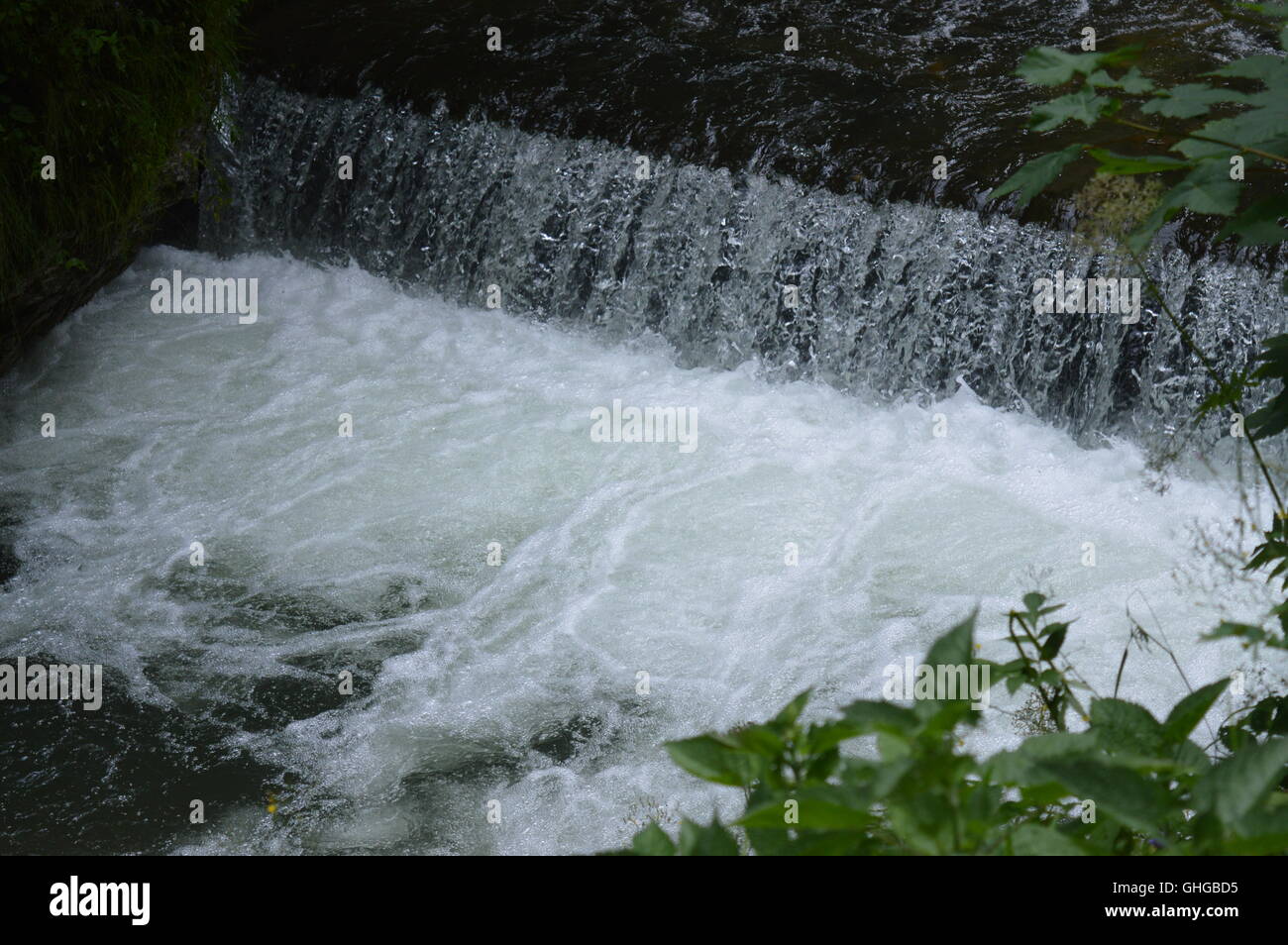 Stream foam hi-res stock photography and images - Alamy
