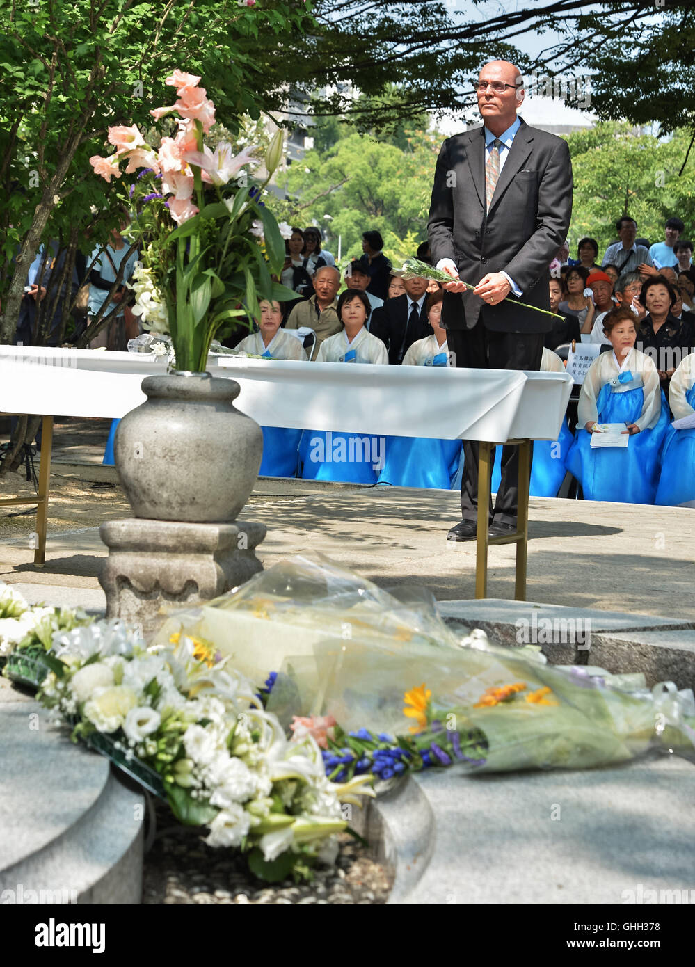 Bombing of kobe hi-res stock photography and images - Alamy