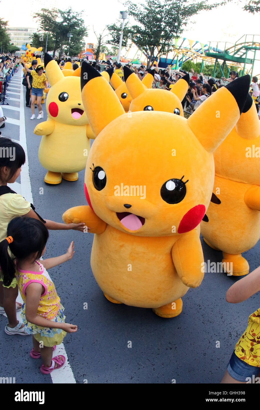 Yokohama, Japan. 7th Aug, 2016. 50 Pikachu characters, Nintendo's ...