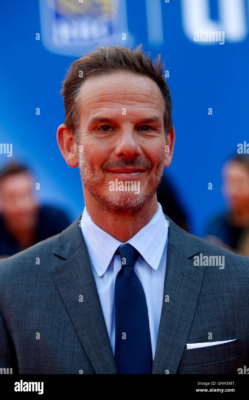 Toronto, Canada. 13th Sep, 2016. Director Peter Berg attends the ...