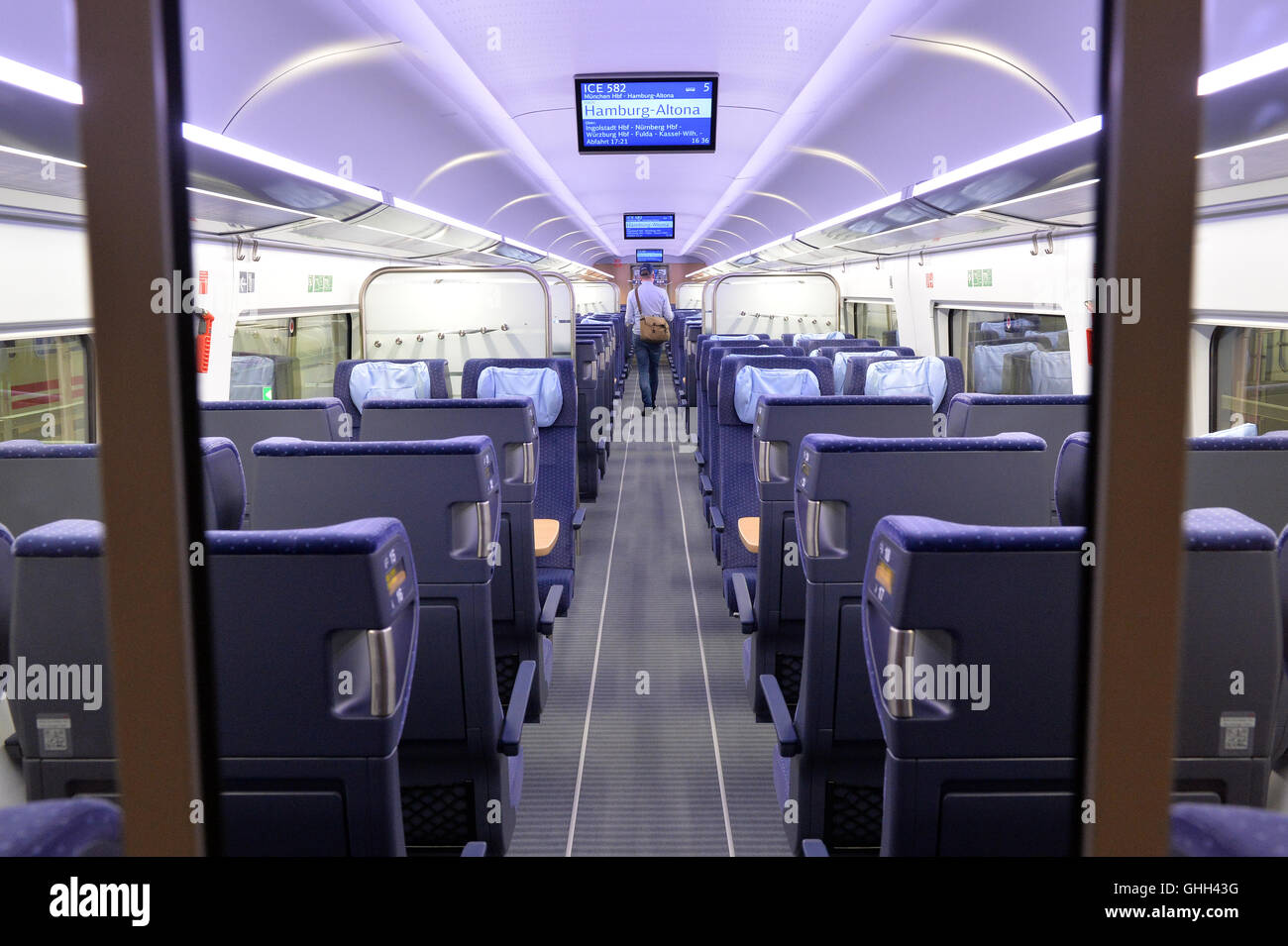 Ice4 train hi-res stock photography and images - Alamy