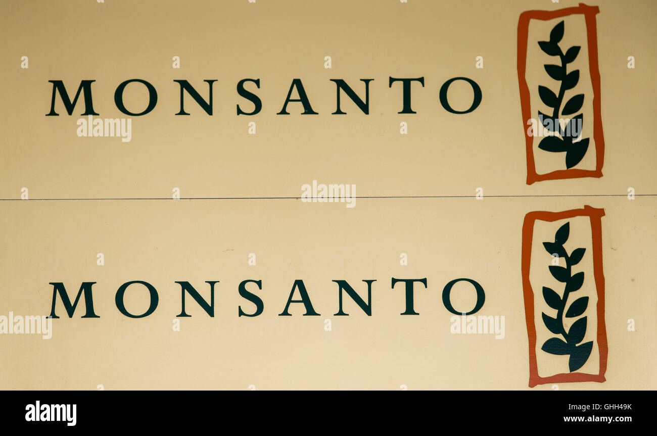 Duesseldorf, Germany. 25th May, 2016. The corporate logo of Monsanto ...