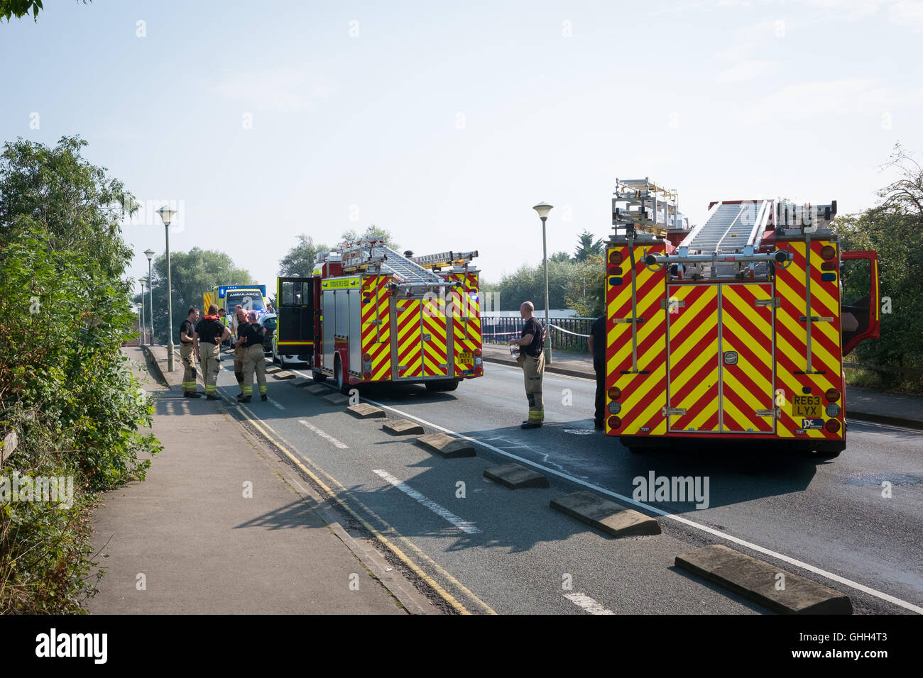 Donnington bridge, oxford hi-res stock photography and images - Alamy
