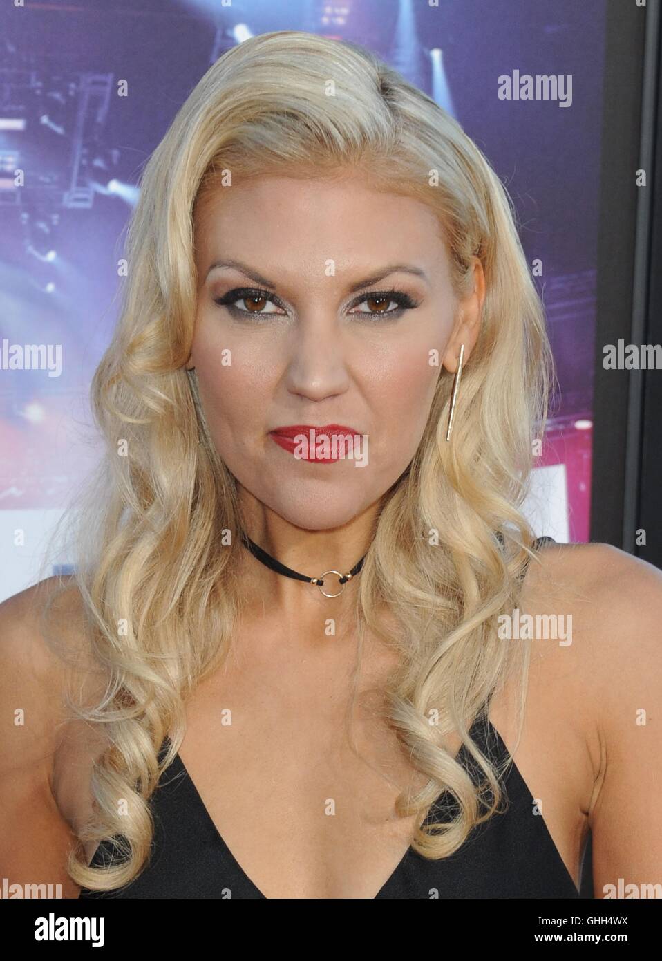 Los Angeles, CA, USA. 13th Sep, 2016. Andrea Logan White at arrivals ...