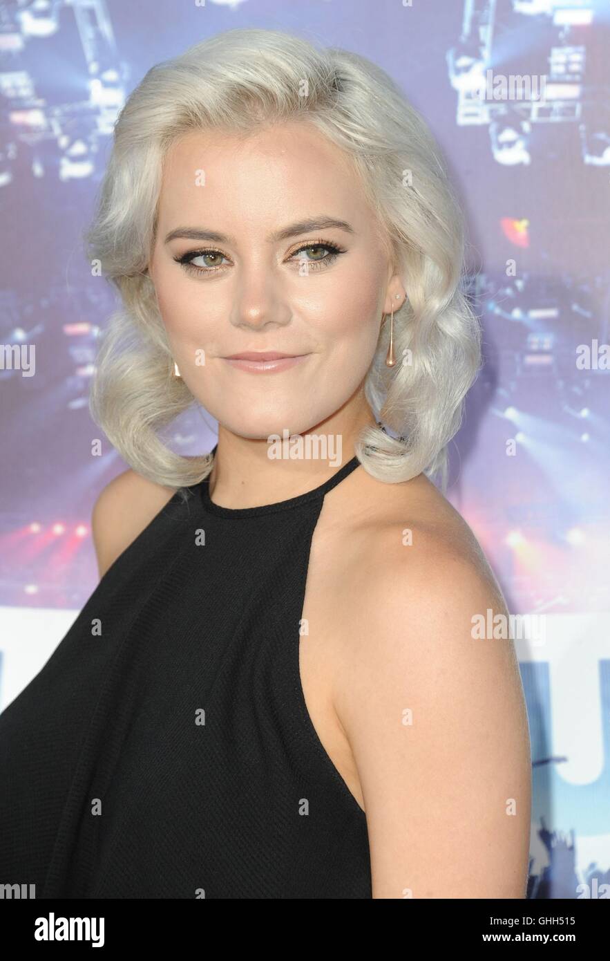 Taya Smith Wallpaper