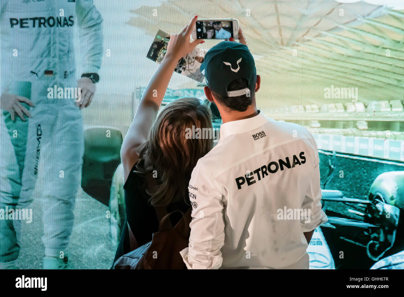 Mercedes f1 hamilton hi-res stock photography and images - Alamy