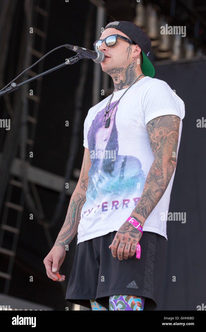 Las Vegas, Nevada, USA. 23rd Sep, 2016. JOHNNY STEVENS of Highly Suspect performs live at Life ...