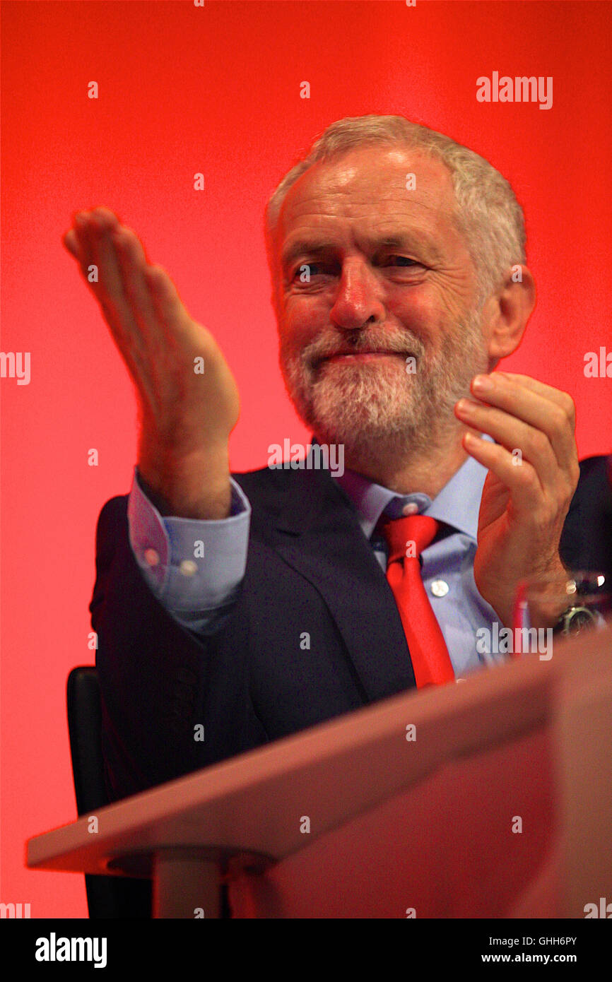 Poor labour party hi-res stock photography and images - Alamy
