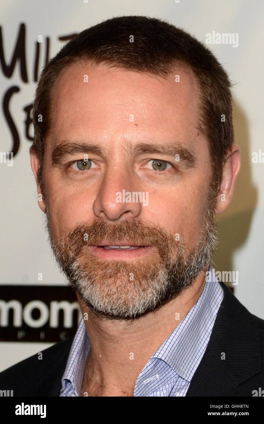 Los Angeles, CA, USA. 27th Sep, 2016. David Sutcliffe at arrivals for ...