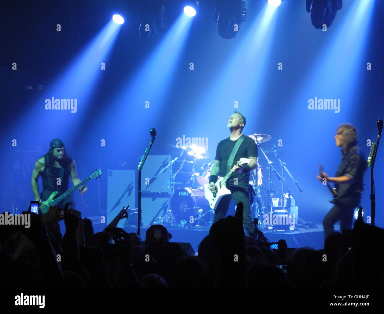 New York, USA. 27th Sep, 2016. Heavy Metal band Metallica with frontman ...