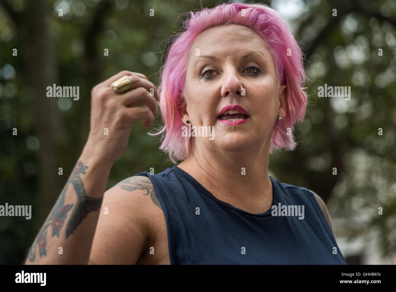 Lisa mckenzie hi-res stock photography and images - Alamy