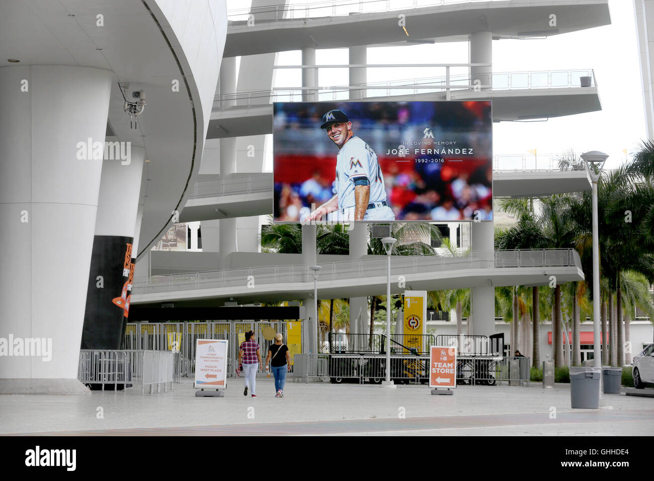 Miami, FL, USA. 28th Sep, 2016. A video tribute to Jose Fernandez ...